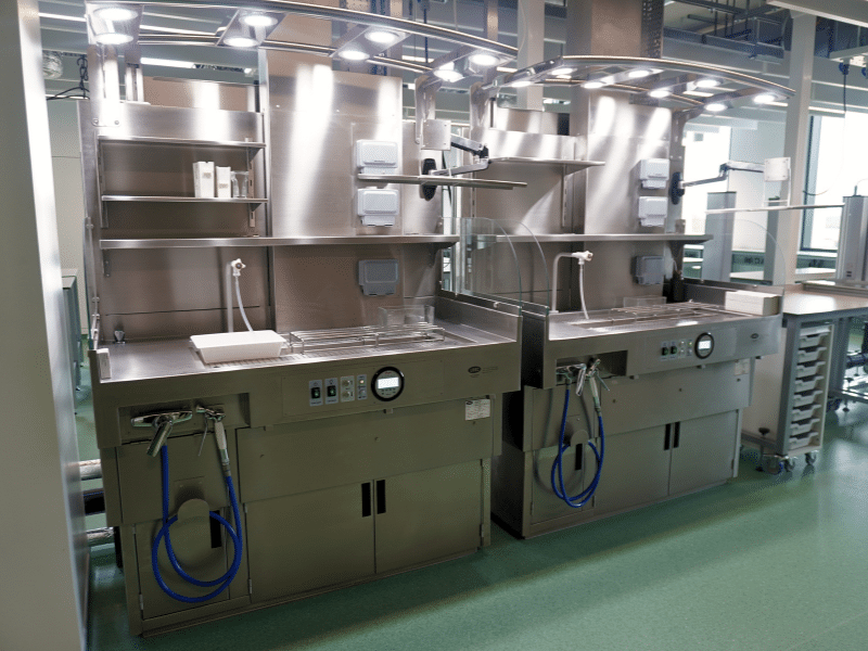 Grossing Stations For Histopathology Case Study | LEEC